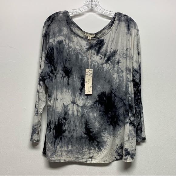 Endless Blu | Tops | Endless Blu Sizes Sml Black White Tie Dye Long ...